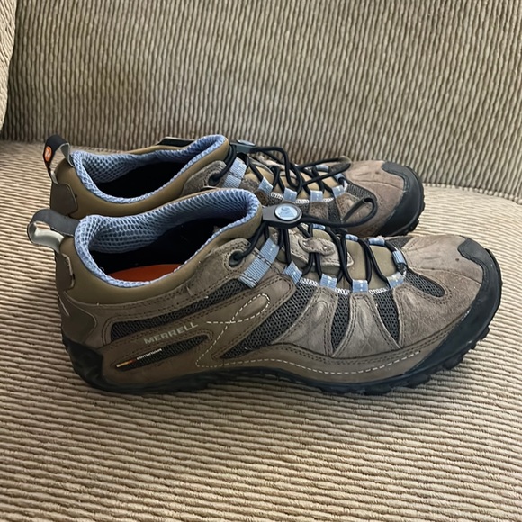Merrell | Shoes | Merrell Moab Shoes Size Brown Leather With Blue Trim ...